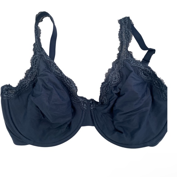 Wacoal | Intimates & Sleepwear | Wacoal Blue Lace Trimmed Tshirt Bra ...